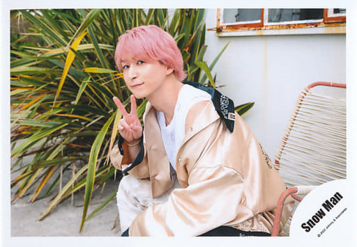 Snow Man / Daisuke Sakuma / horizontal, upper body / single "Orangekiss ...