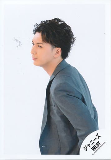 Johnny's West / Ryusei Fujii / upper body / Johnny's West "Portrait ...