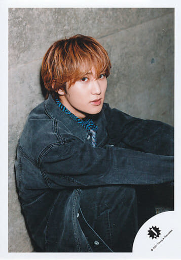 Ihi Jets / Ryo Hashimoto / On the knees / "Boys looking up at the sky" goods off shot / Official ...