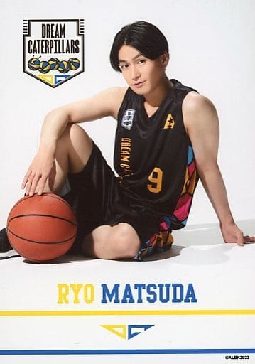 Official photo (male) / actor Ryo Matsuda / Whole body ・ sitting / DREAM CATERPILLARS / "Actors ...