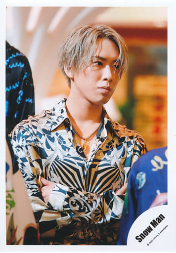 Official photo (Johnnys) / idol / Snow Man Snow Man / Ryota Miyadate / upper body / album ...
