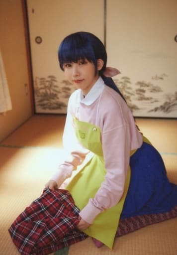 Official photo (female) / cosplayer Emako / Whole body / Emako x Ru ...