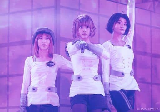 Gather (3 persons) / Live photo / Tomotake Character / Stage "WORLD ...