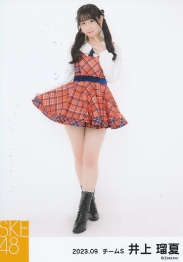 Official photo (AKB48, SKE48) / idol / SKE48 Runa Inoue / Whole body / SKE48 September 2023 ...