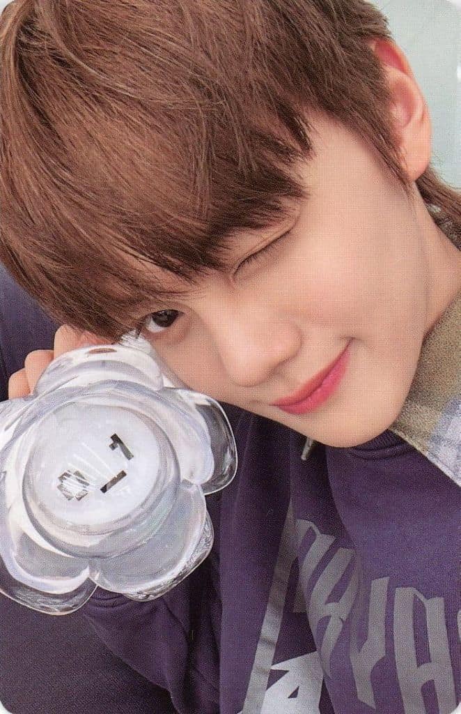 ZEROBASEONE / Kim Gyu Vin / "ZEROBASEONE OFFICIAL LIGHT STICK" first ...