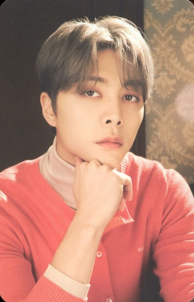 NCT 127 / Janie (JOHNNY) / Backside brown / "Be There For Me OFFICIAL ...