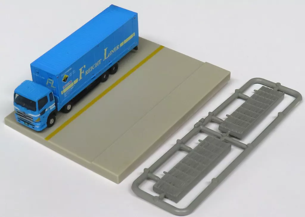Railway model 1/150 HINO PROFIA FW (8 x 4) Japan Freight Liner ...