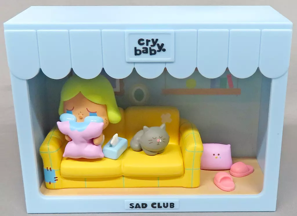 TEARDROPS ON THE PILLOW "POPMART CRYBABY Sad Club Series Scene Set ...