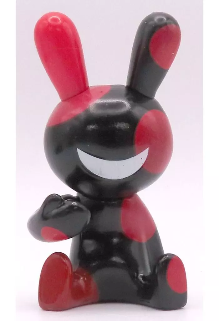Mushi Tento "BLACK RABBiT8 capsule toy version" | Toy Hobby | Suruga-ya.com