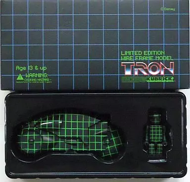 KUBRICK Tron + light cycle wireframe model "TRON" KUBRICK Special No ...