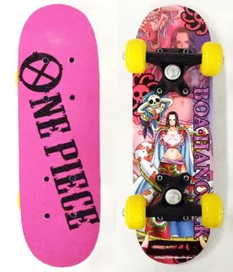 Boa Hancock(Pirate Empress) Mini Skateboard Ace x Hancock "ONE PIECE ...