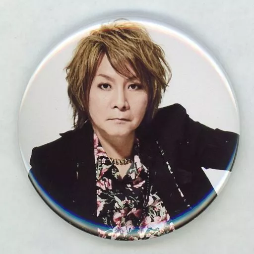 Yutaka Higuchi (background white) metal badge "BUCK-TICK 2022" THE ...
