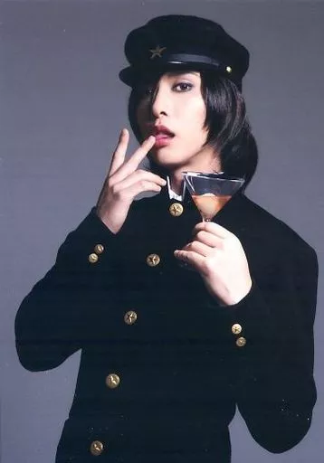 Official photo (male) / actor Sumihiro Yoshikawa (Jaibor) / Upper Body / Uniform Black / Hat ...