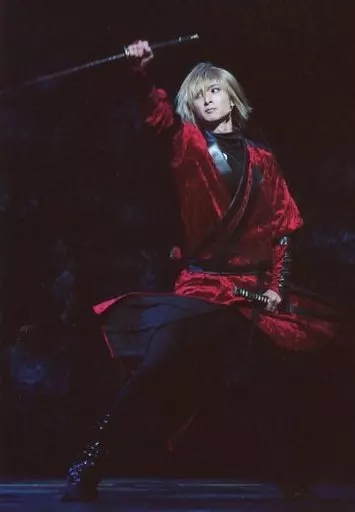 Official photo (male) / actor Yudai Furukawa (Kyuzo) / Live Photo ...