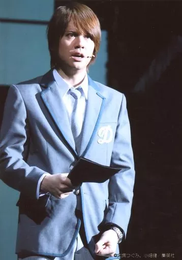 Kenji Urai (Light Yagami) / Live Photo / Upper Body / Costume Grey ...