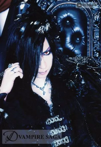 Official photo (Male) / visual kei Band / D D/ASAGI / Upper Body ...