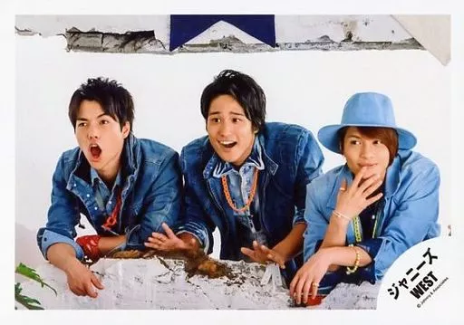 Official photo (Johnnys) / idol / Johnny's West Johnny's West / Daiki Shigeoka / Terufumi ...