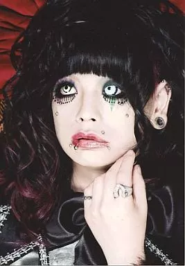 Official photo (male) / visual kei rock band / Mejibray Mejibray / Meto ...