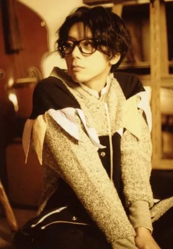 Official photo (male) / Voice actor Sho Tomita / Above the Knee ...