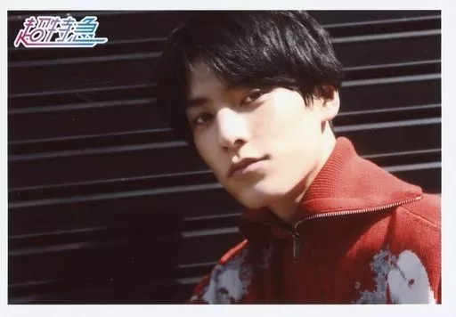 Super express / Yusuke Fukuda / horizontal type, face up, costume red ...