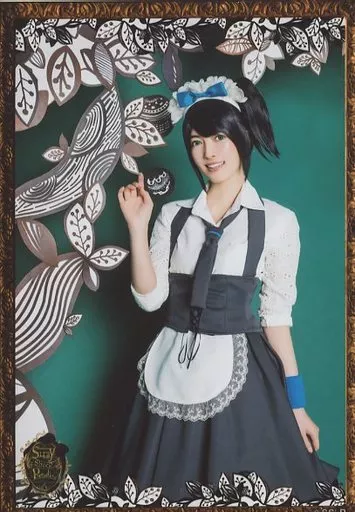Official photo (female) / model Mia Kusakabe (Rayner) / Green ...