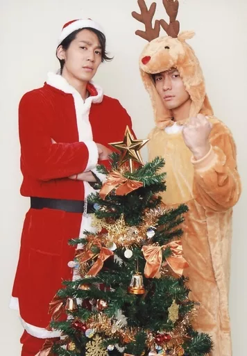 Official photo (male) / actor Ryuko Isogai Takashi Kitadai / 「 Your ...