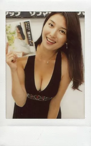 Manami Hashimoto / DVDs 「 Wrapped in Kindness 」 Sofmap Release Memorial Event Live Cheki | Goods ...