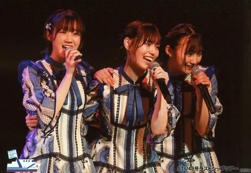 Official photo (AKB48 / SKE48) / idol / STU48 Haruna Iwata, Kokoa Kai ...