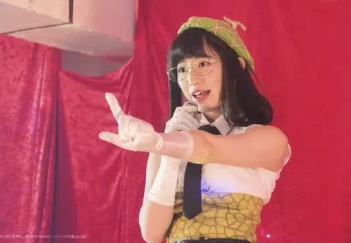 Official photo (female) / actress Jun Aonami (Melon) / Landscape / Film ...