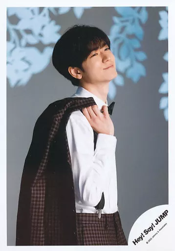 Official photo (Johnny's) / idol / Hey! Say! JUMP Hey! Say! JUMP / Hiroto Nakajima / Upper body ...