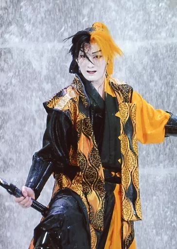 Official photo (male) / Kabuki actor Hayato Nakamura (Inazuma) / Live ...