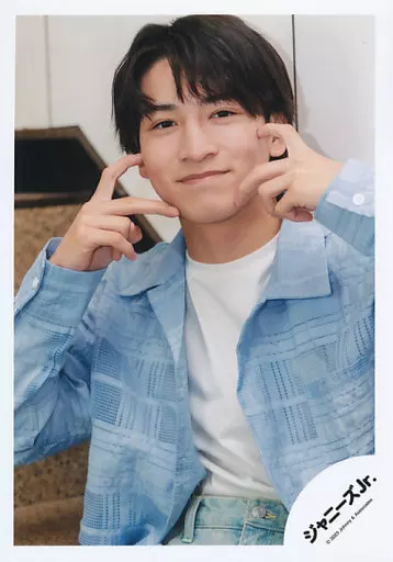 Boys be / Kazuki Yamanaka / Bust up / "Tozai Johnnys Jr. Spring Paradise" goods off shot ...