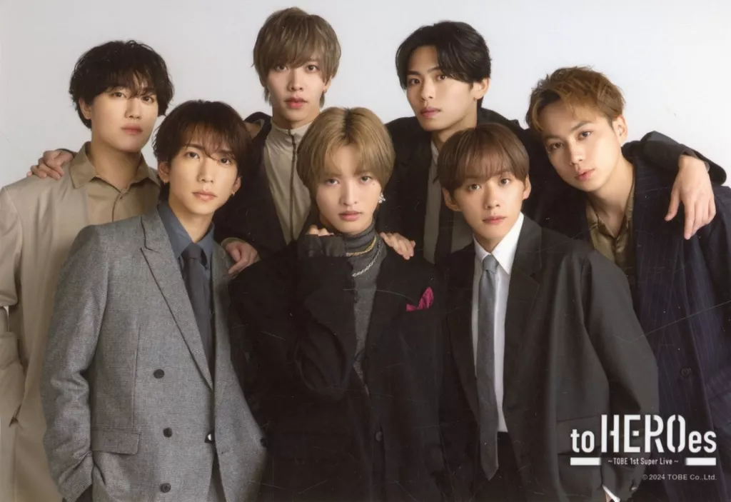 IMP. / Group (7 persons) / Horizontal, upper body / "to HEROES ～ TOBE ...