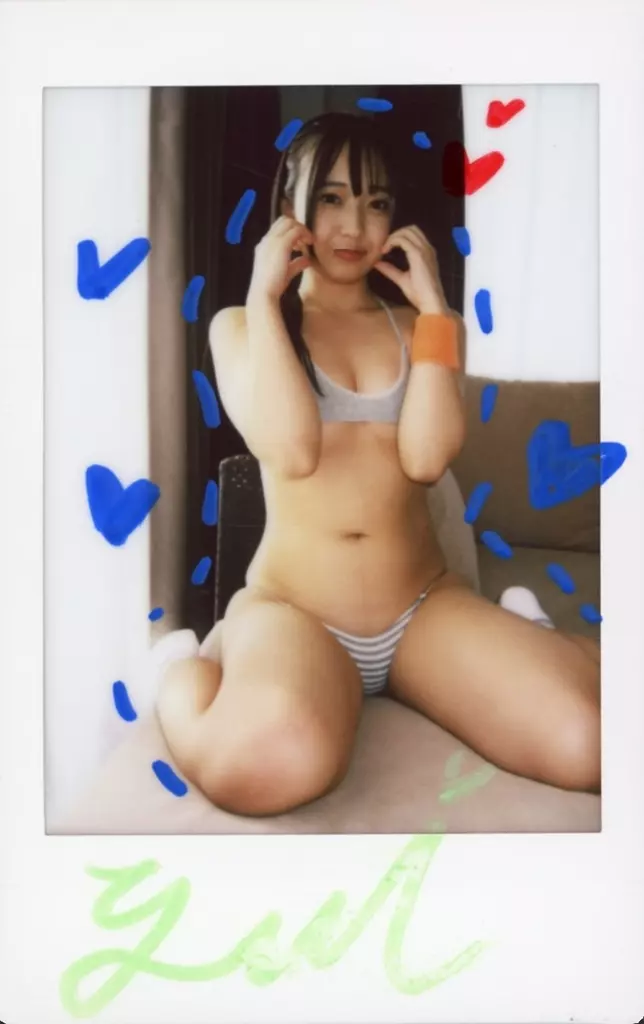Yui Iruma / with handwritten signature / DVD "Pure Smile" Special Draft Cheki | Goods ...