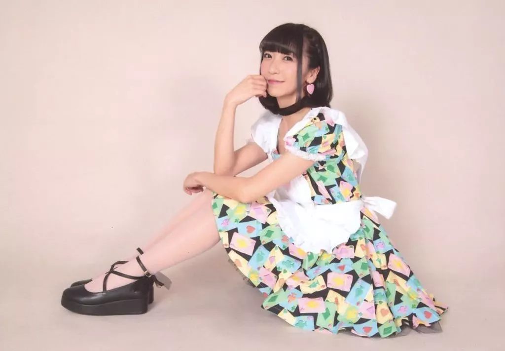 Ruka Endō / Yokozuna / Official photo | Goods / Accessories | Suruga-ya.com