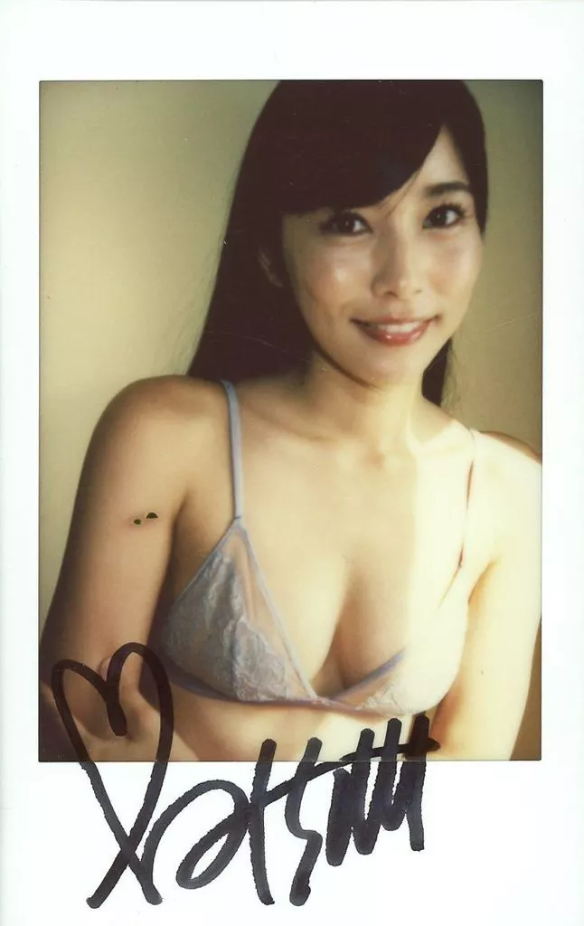 Official photo (female) / Gravure idol ☆ Natsumi Eto / with handwritten signature / DVD "To Mr ...