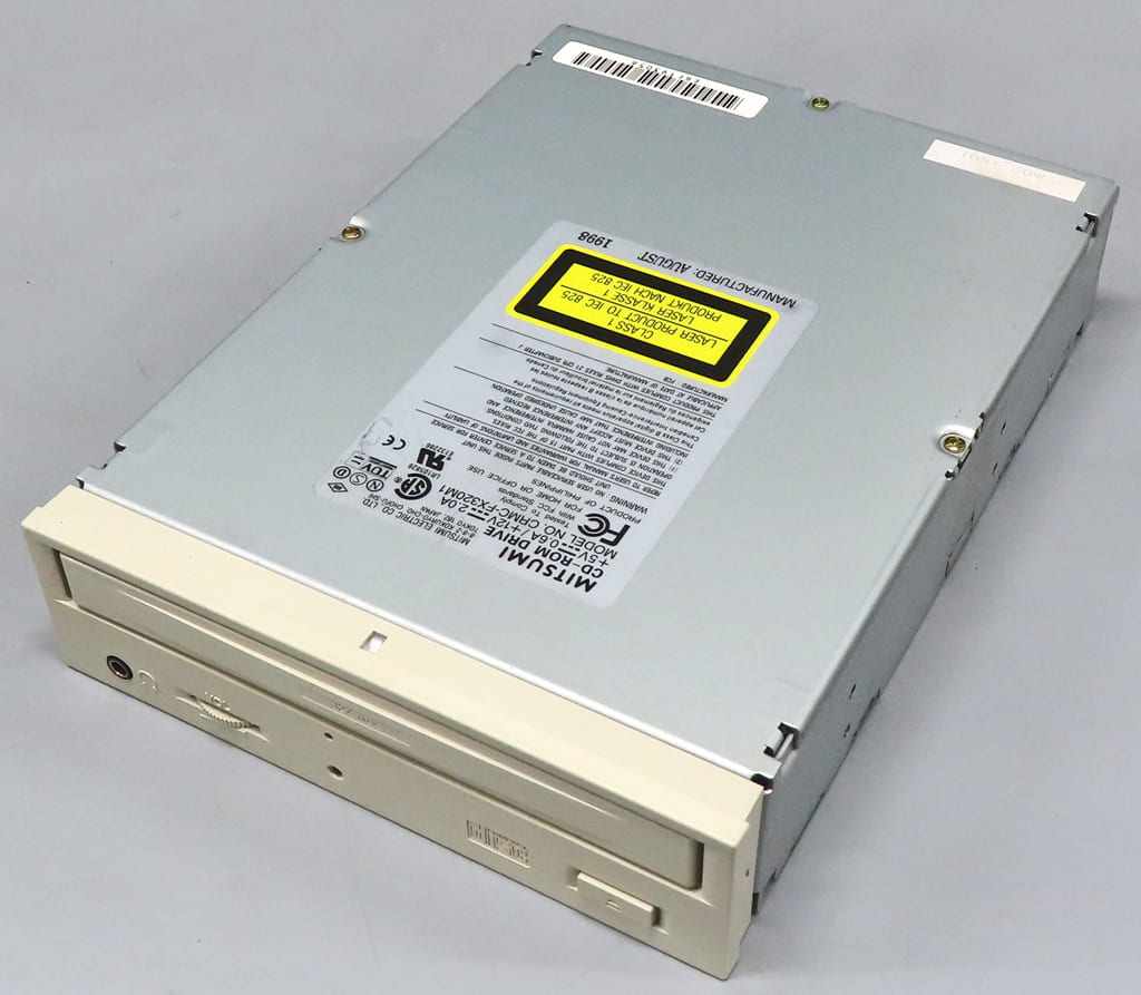 PCハード バッファロー マルチビーム方式 CD-ROMドライブ[CDI-MB6000](状態：オーディオケーブル欠品、本体状態難 ...