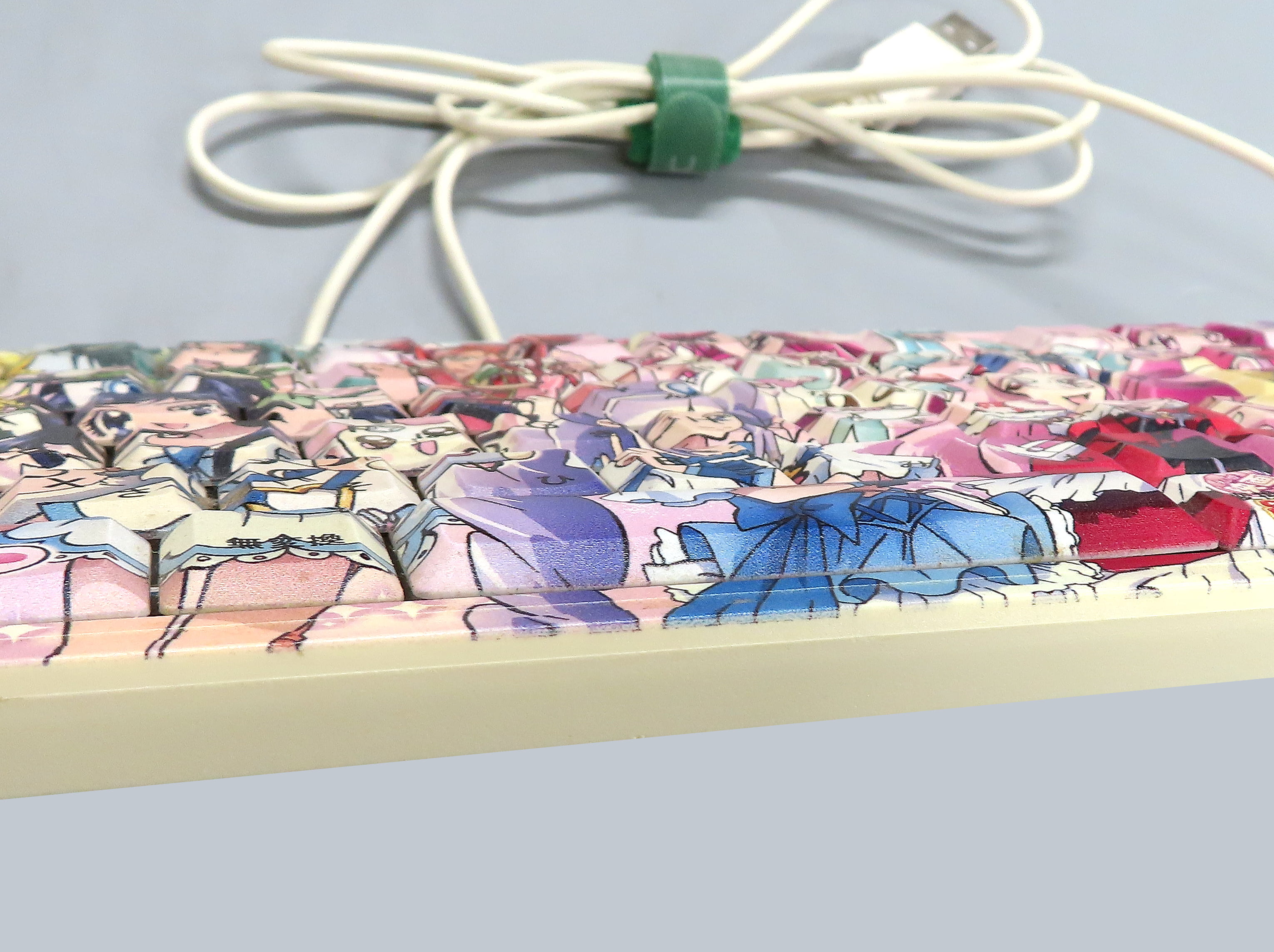 [Damaged goods] Gathering (17 people + 15 bodies) USB-keyboard "Film ...