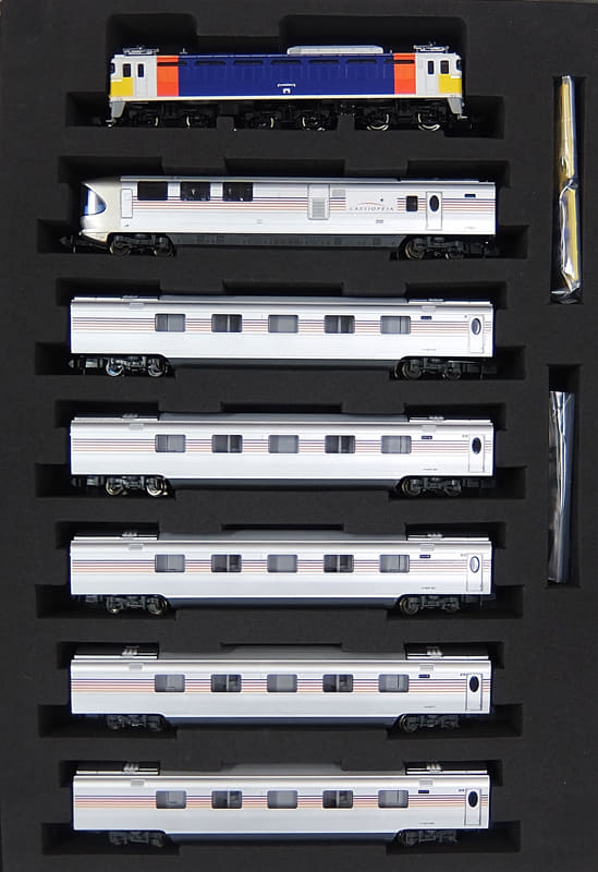 [Content difference] 1/150 JRE 26 series Limited Express train with sleeping berths Cassiopeia ...