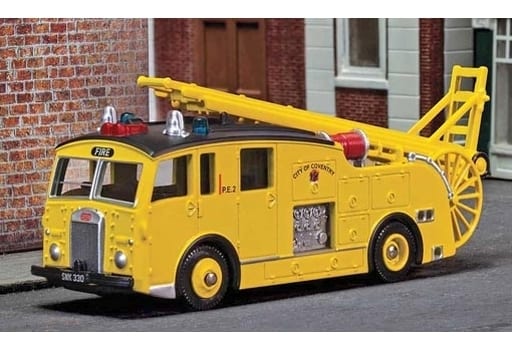 1/76 Dennis F12 Fire Engine Coventry Fire Department "Trackside Series ...